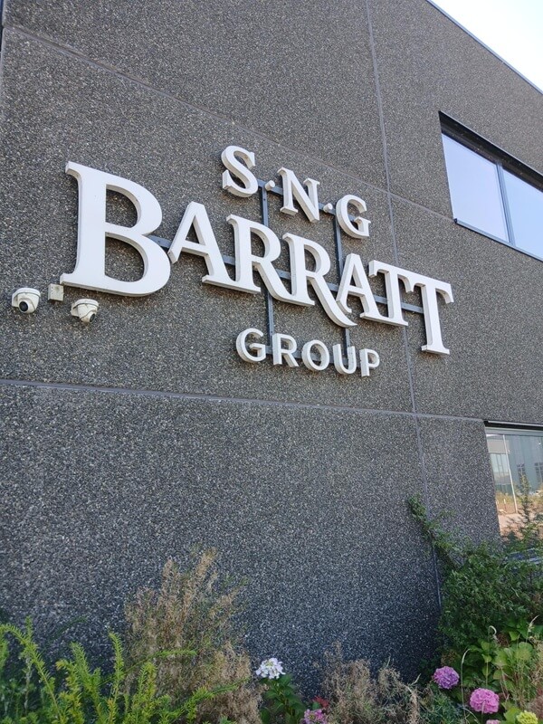 Built Up Letters | Custom Signage